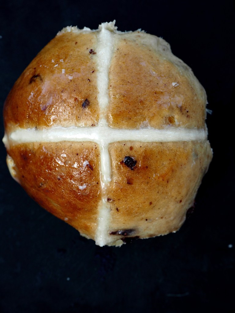 Classic Hot Crossed Buns – Claudia's Home Kitchen